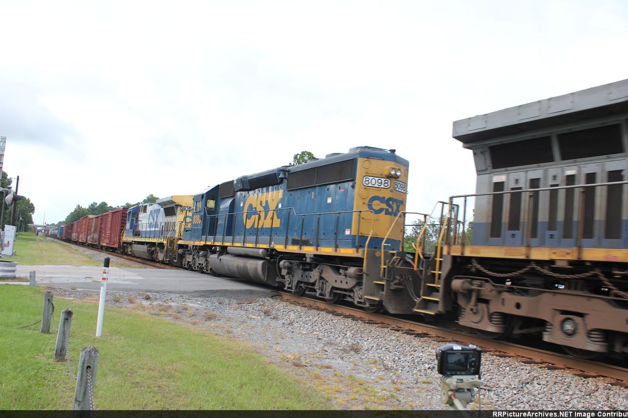 CSX 8098